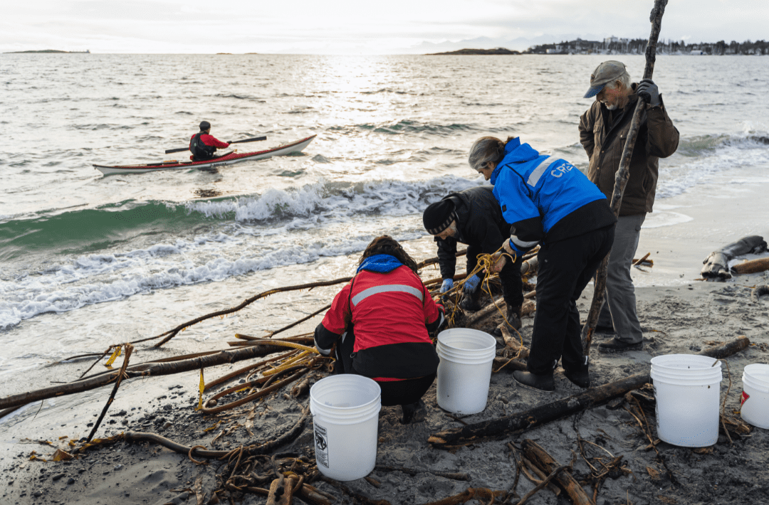 Oak Bay Marine Group – Willows Beach Clean up